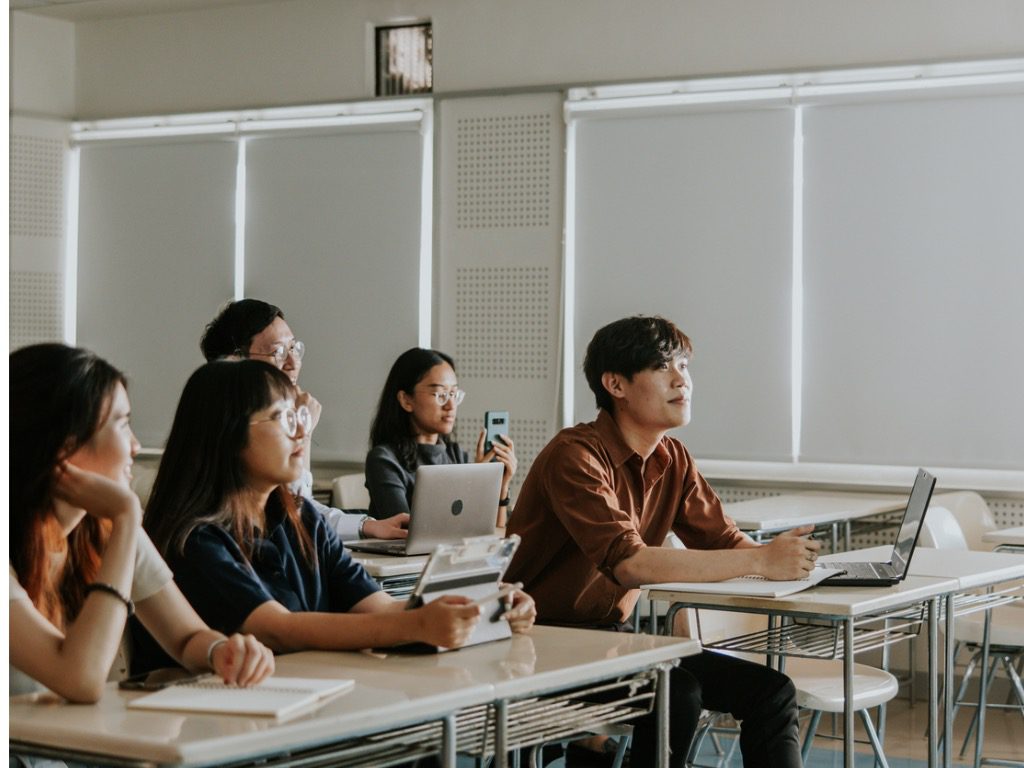 How to Develop Legal Ops Training for Millennials and Gen Z - Today's General Counsel